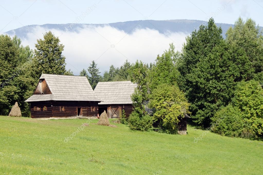 La arquitectura de madera de la región de Kysuce, Eslovaquia 2023