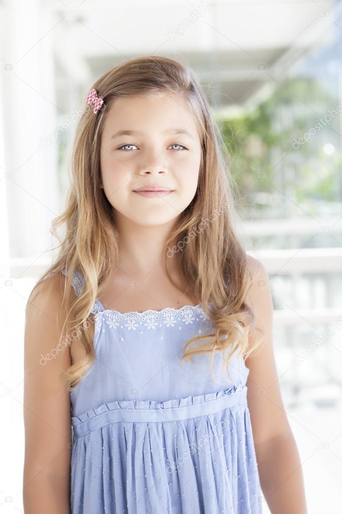 Beautiful blonde girl — Stock Photo © veronicagomezpola #70014845