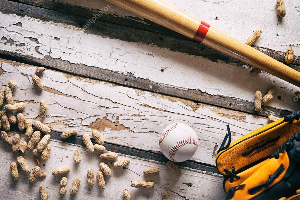 Summer: Traditional Baseball Items On Painted Wood Background — Stock ...