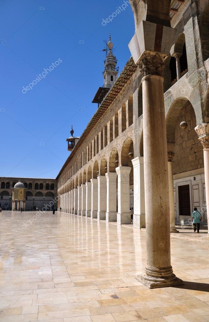 Umayyad Mosque, Damascus, Syria — Stock Editorial Photo © erdalakan ...