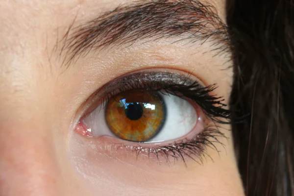 Mata melotot Stok Foto, Mata melotot Gambar Bebas Royalti | Depositphotos