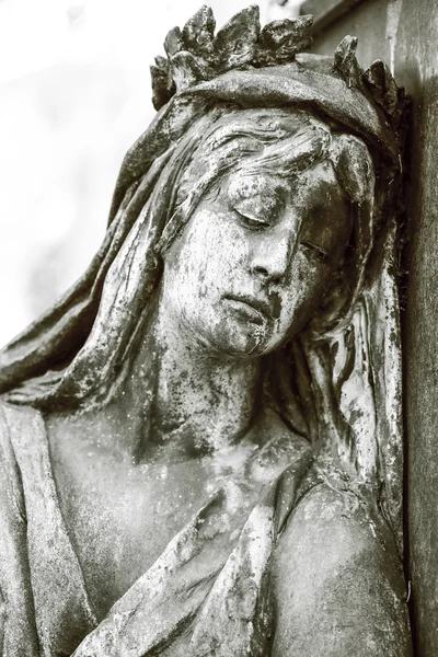 Medieval woman crying Stock Photos, Royalty Free Medieval woman crying ...