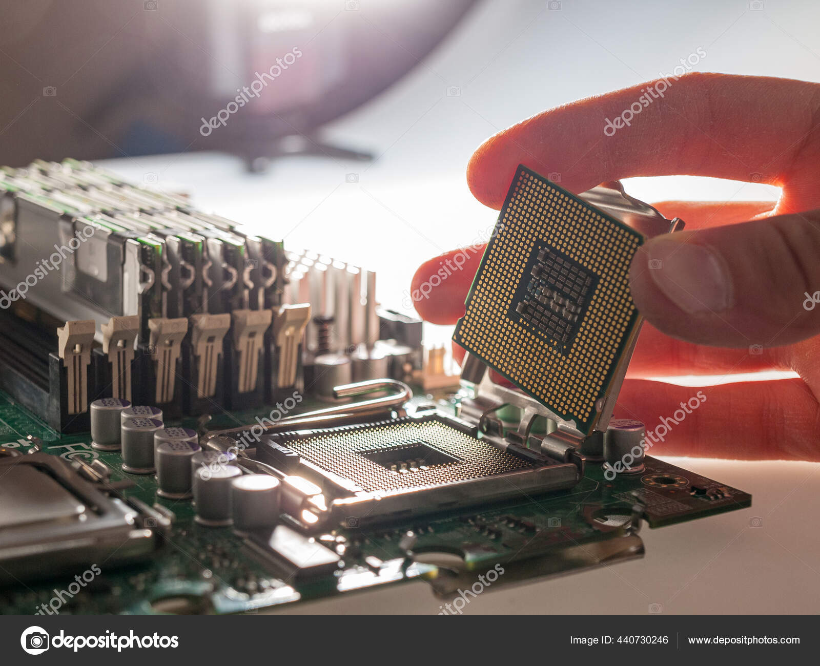 Process Connecting Cpu Processor Socket Modern Computer Motherboard Replacing Silicon — Stock ...
