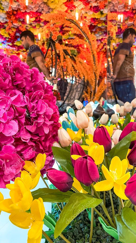 Dubai, Emiratos Árabes Unidos- 25 DE MARZO DE 2021: Atracciones ...