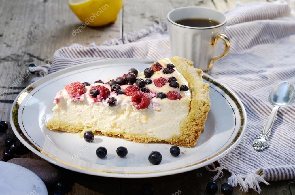 Sunny Photo with a morning breakfast in rustic style. Cheesecake ...