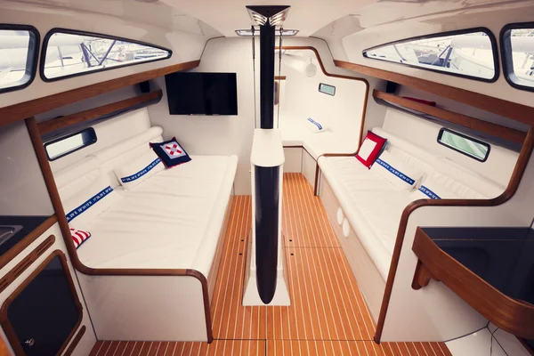Fotos de Iate interior, Imagens de Iate interior sem royalties ...