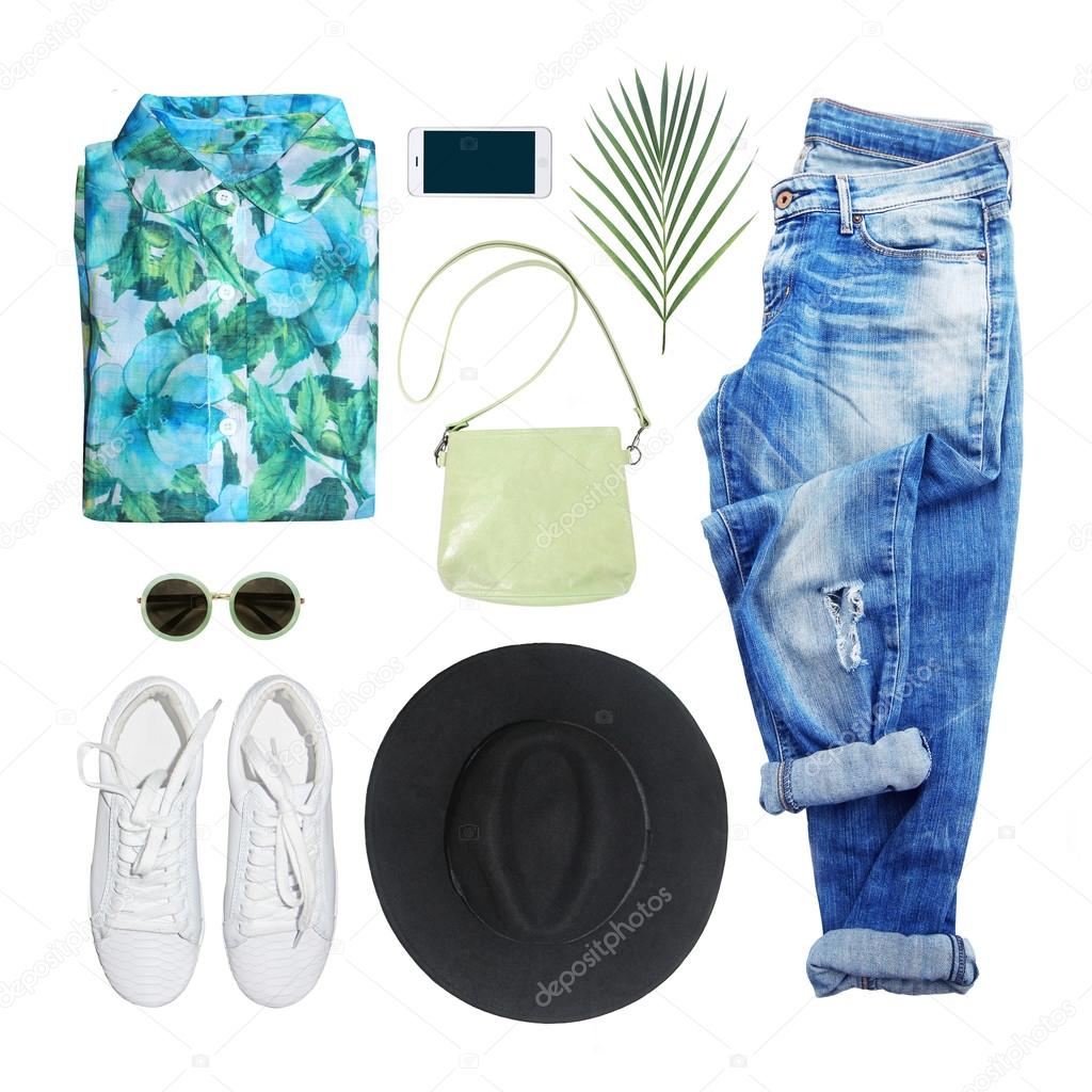 Colagem coleção de roupas femininas isolado fundo branco — Fotografias ...