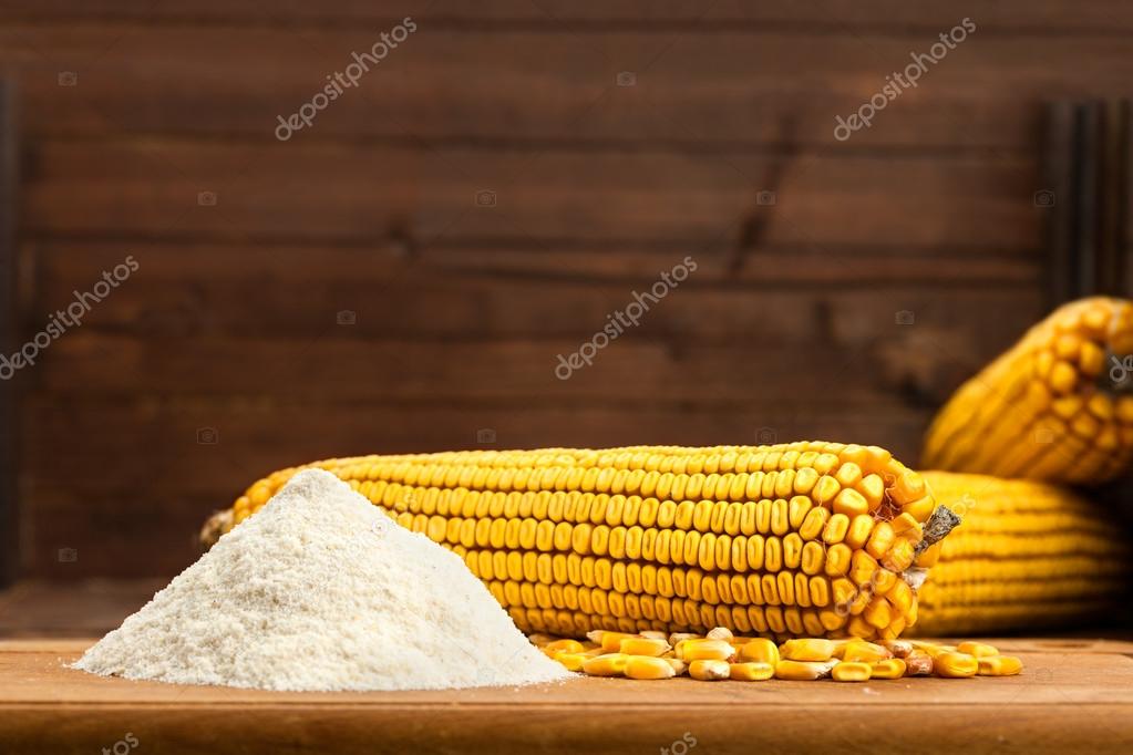 Integral corn flour arranged with corn cob ⬇ Stock Photo, Image by ...