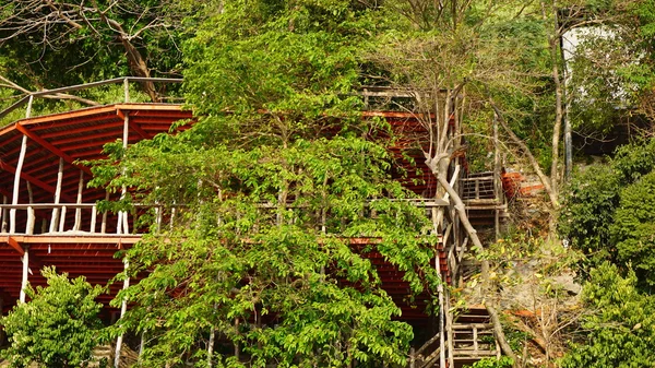 African bush house Stock Photos, Royalty Free African bush house Images ...