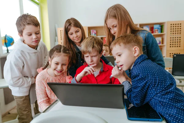 Kids learning together Stock Photos, Royalty Free Kids learning ...