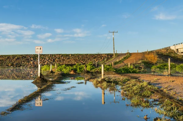 Floodway Stock Photos & Royalty-Free Images | Depositphotos