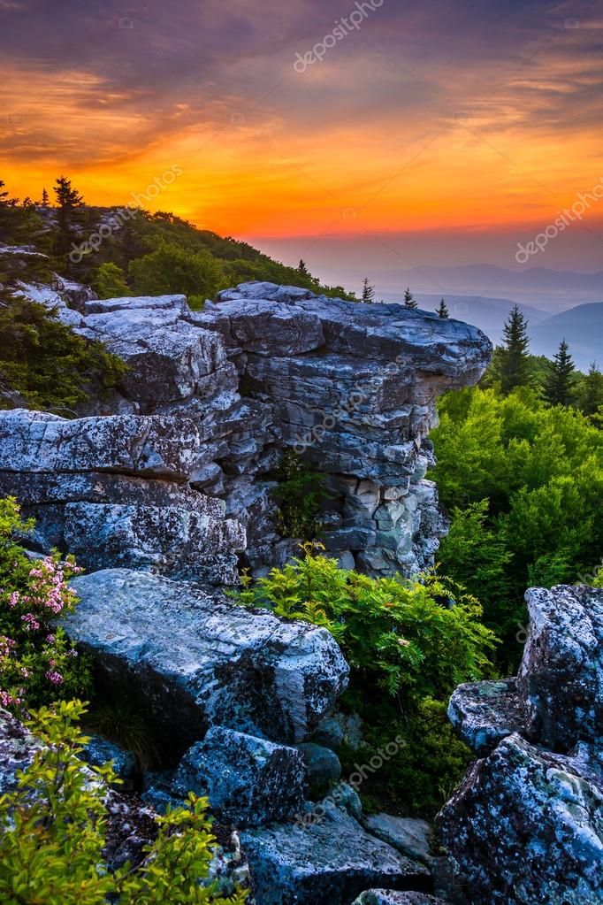 Salida del sol en Bear Rocks Preserve, en Dolly Sods Wilderness, Monon 2024