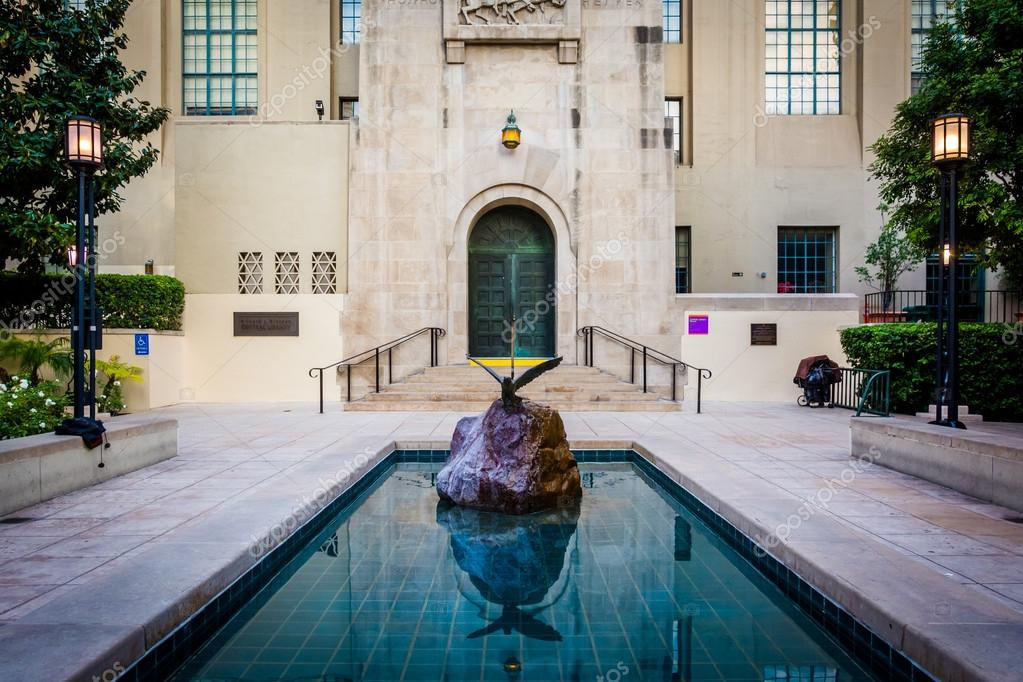 The Public Library in downtown Los Angeles, California. — Stock Photo ...