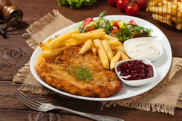 Schnitzel and chips Stock Photos, Royalty Free Schnitzel and chips ...