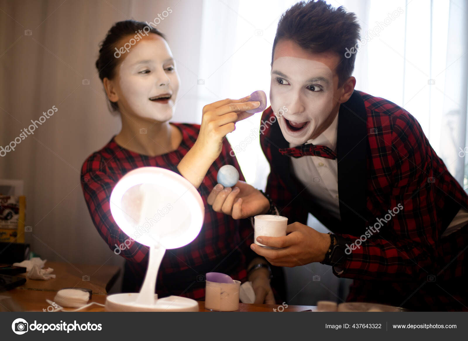 Mime Makeup Girl | Saubhaya Makeup