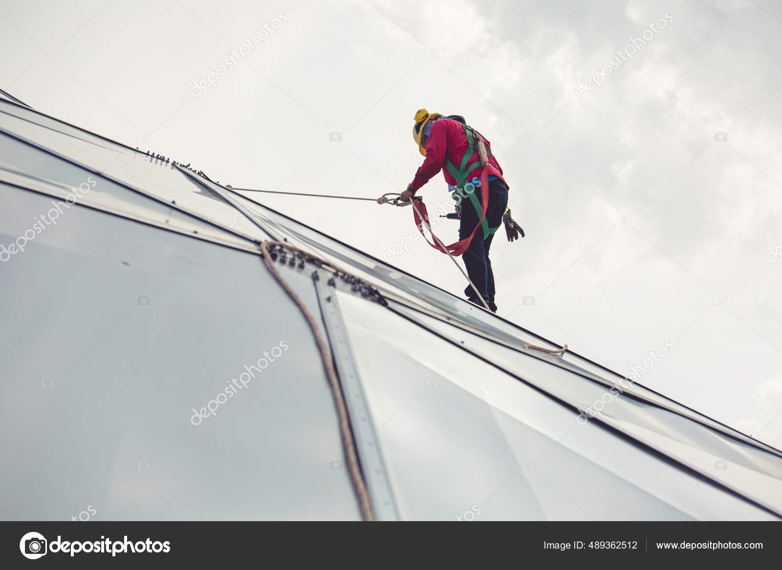 Male Workers Rope Access Height Safety Connecting Eight Knots Safety ...