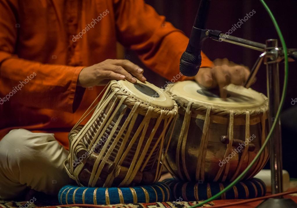 Tabla - Um instrumento musical indiano — Fotografias de Stock ...