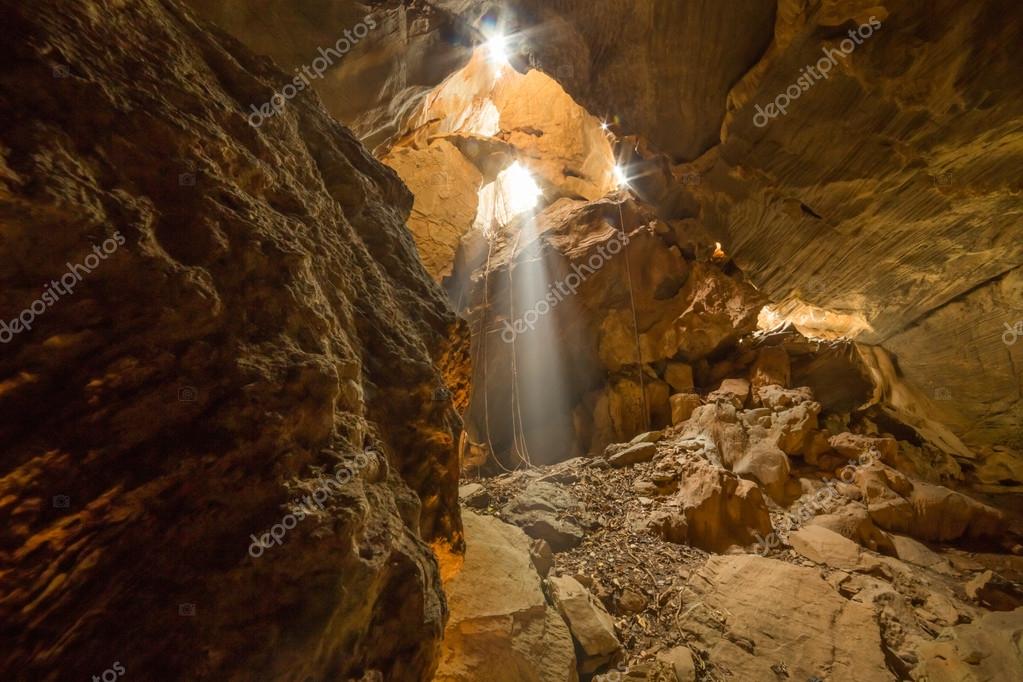 Sun beam in cave Stock Photo by ©khlongwangchao 86795034