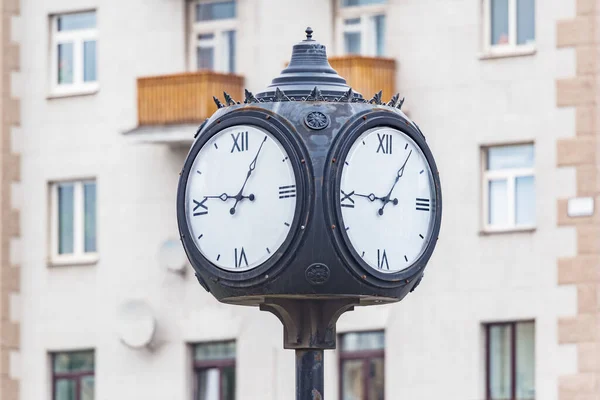 Vintage street clock Stock Photos, Royalty Free Vintage street clock ...