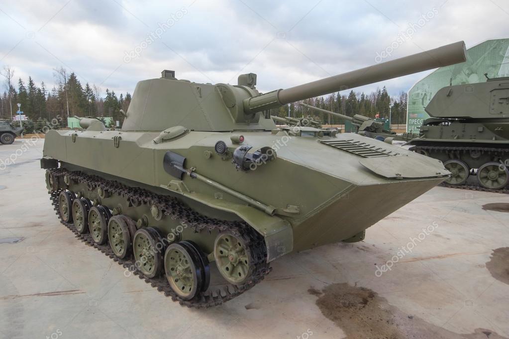 Russian 120-mm divisional-regimental airborne artillery self-propelled ...