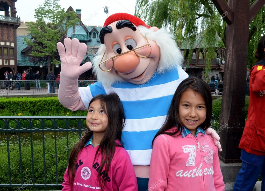 Mr Smee from Peter Pan — Stock Editorial Photo © Murdocksimages #54062763