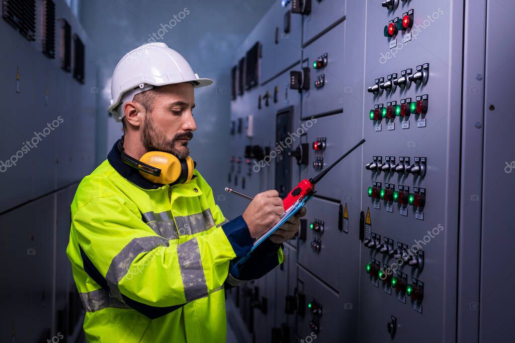 Ingeniero de verificaci n e inspecci n en el panel MDB .he trabajando con centralita el ctrica ...