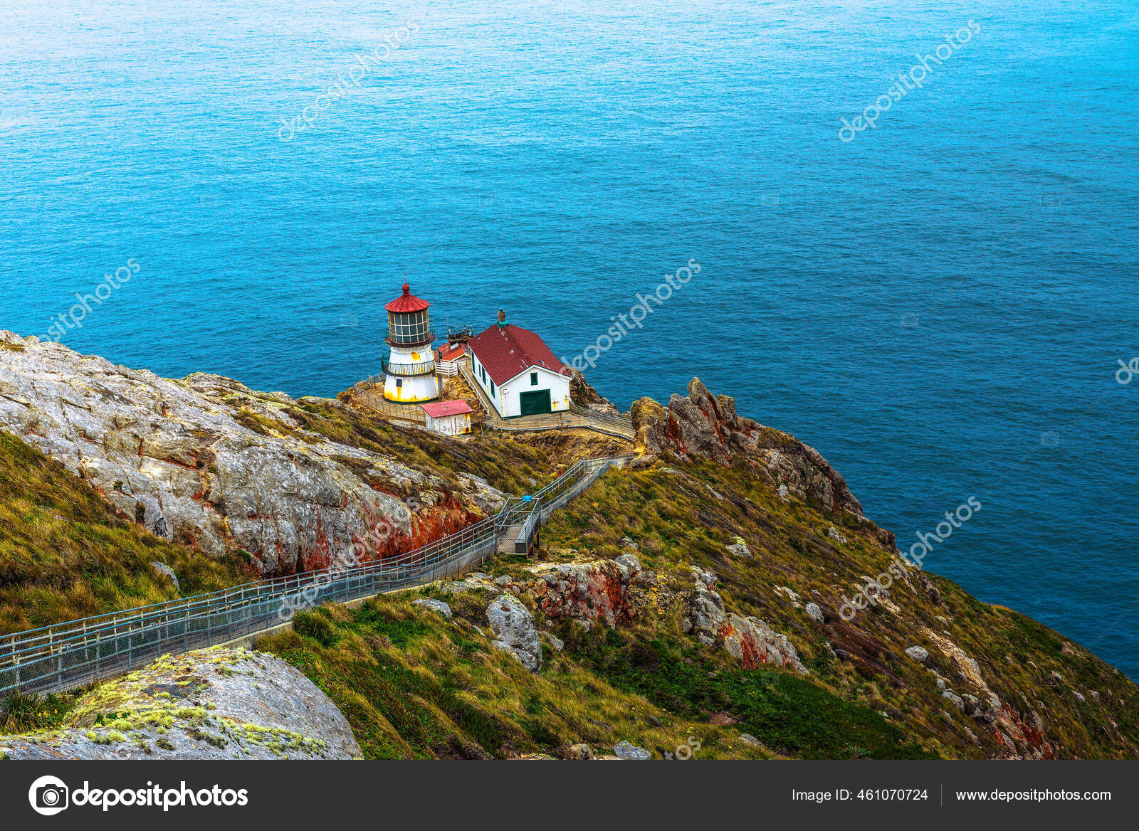 Point Reyes Lighthouse at the Point Reyes National Seashore, California ...