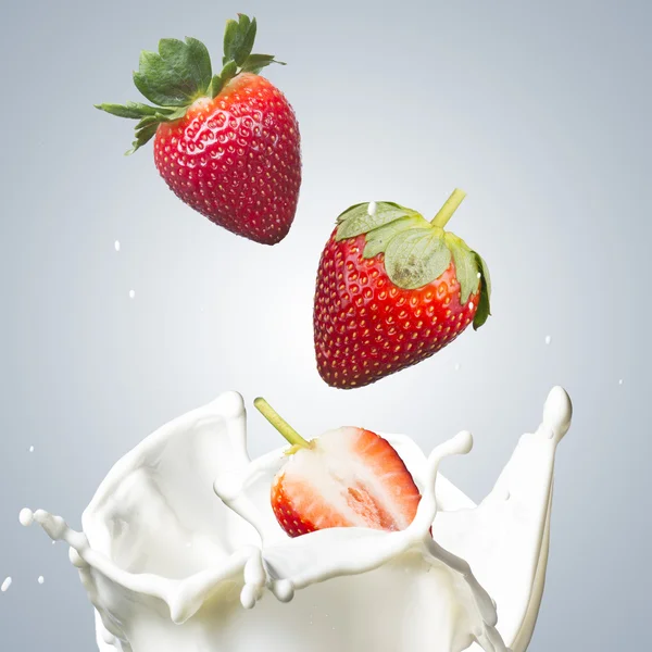 Milkshake splash Stock Photos, Royalty Free Milkshake splash Images ...