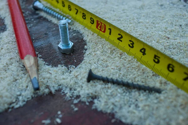 Precision during construction. Calculation of the construction project ...