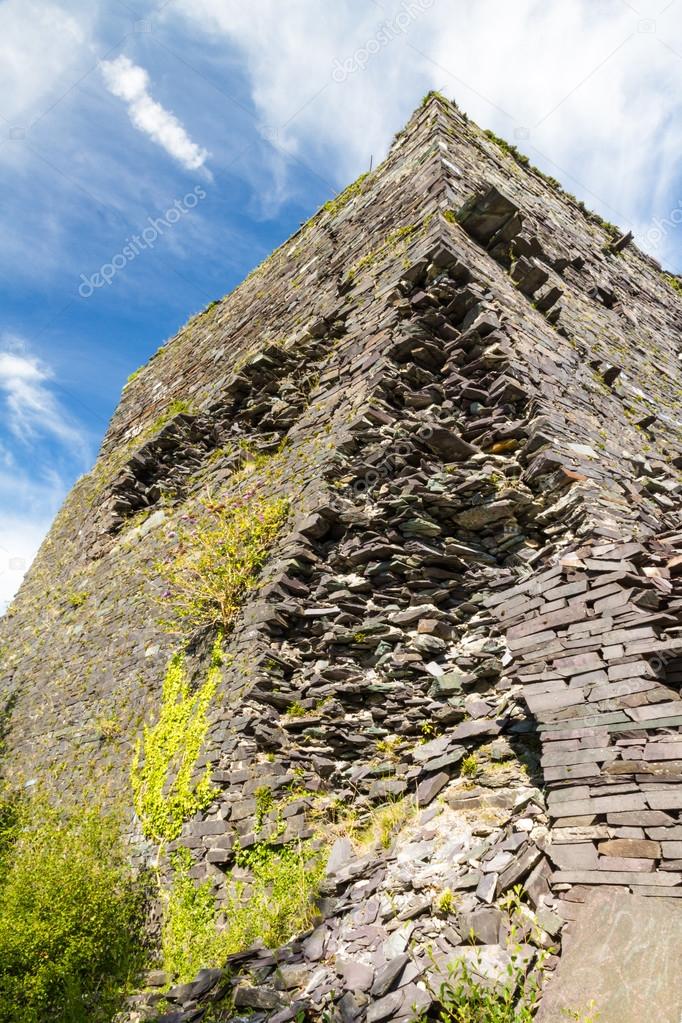 Dorothea slate quarry, structure — Stock Photo © fatmanphoto #112959616