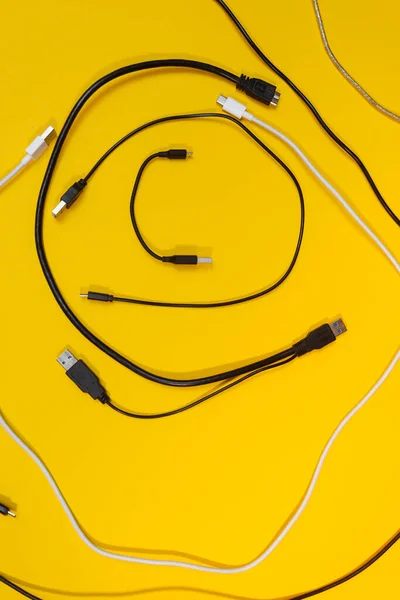 Tangle computer wires Stock Photos, Royalty Free Tangle computer wires ...