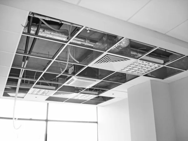 Suspended ceiling install Stock Photos, Royalty Free Suspended ceiling ...
