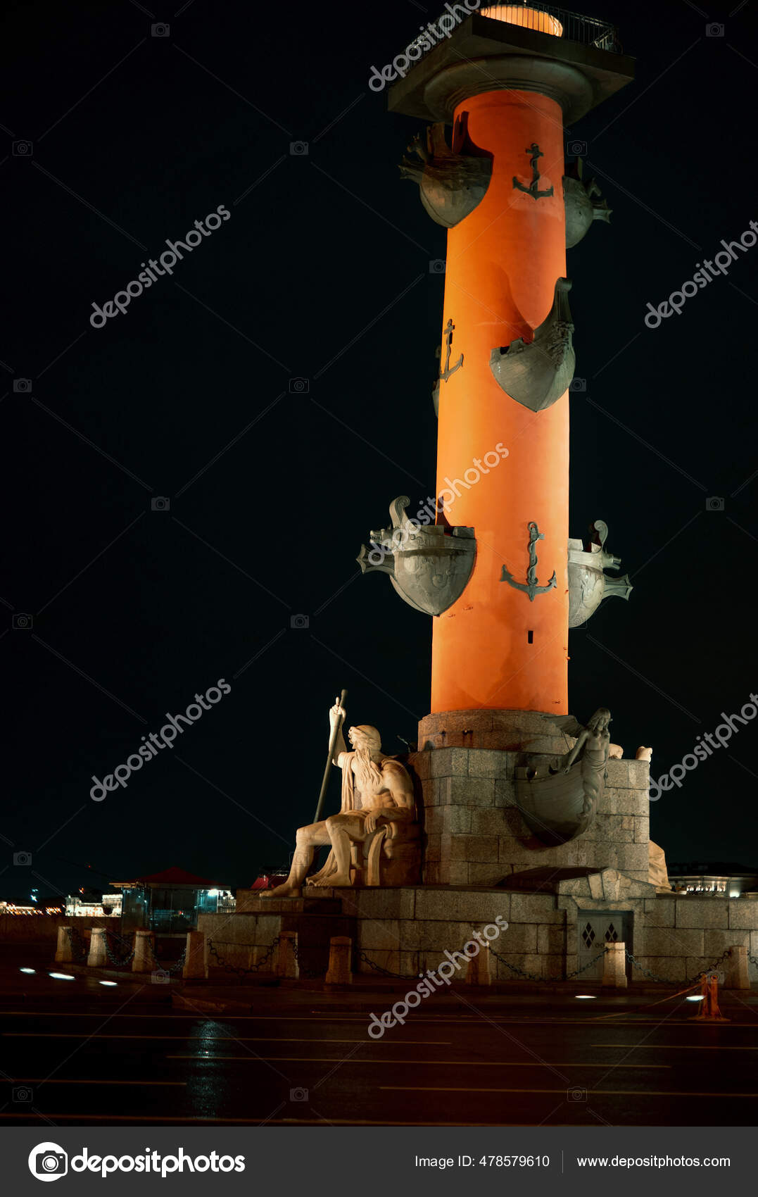 Rostral columns. Ancient Roman statue and column close-up on the ...