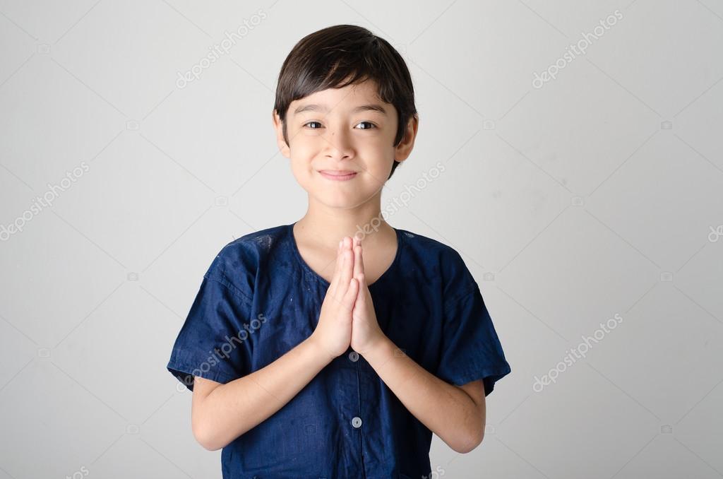 Little asian boy praying in Thai costume isolate on white backg Stock ...