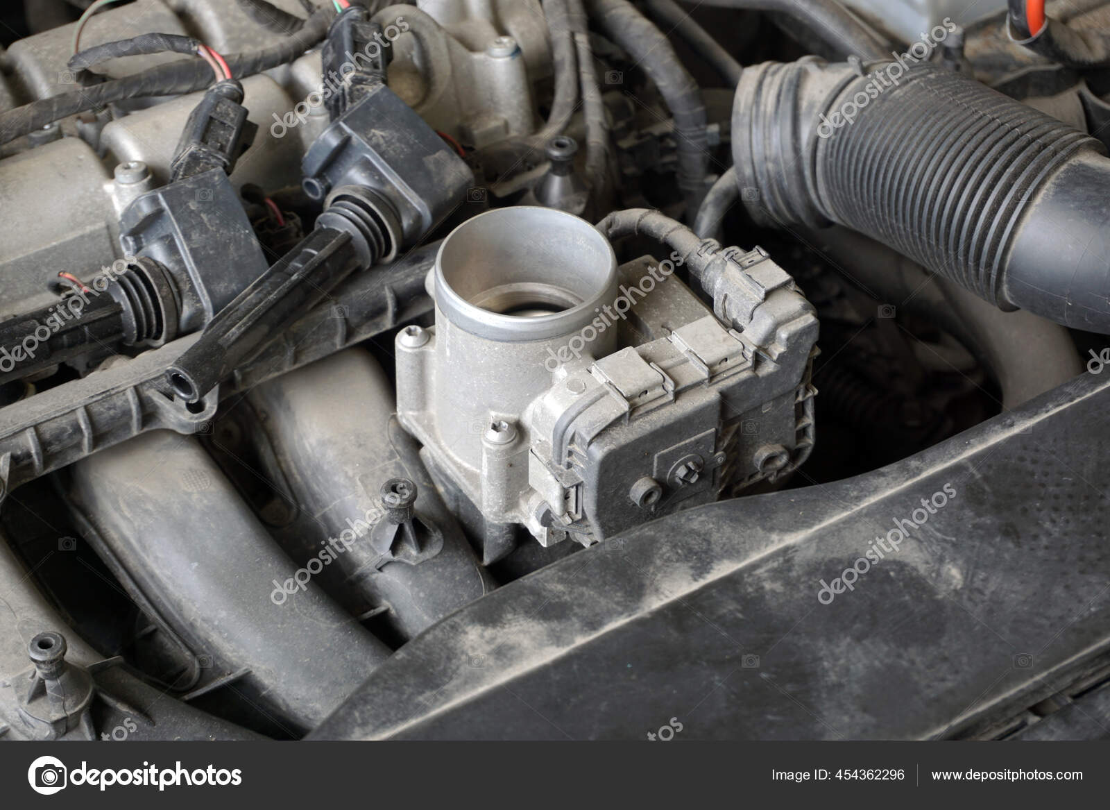 Válvula Acelerador Instalada Motor Carro Moderno — Foto © al.orlov.1979 ...