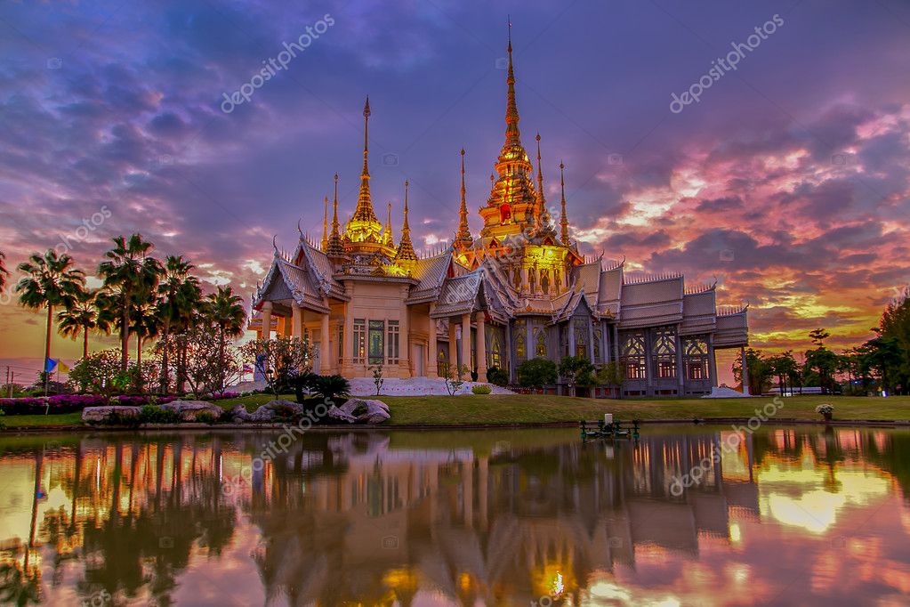 The temple is beautiful in art. Stock Photo by ©nattanan726 83864920