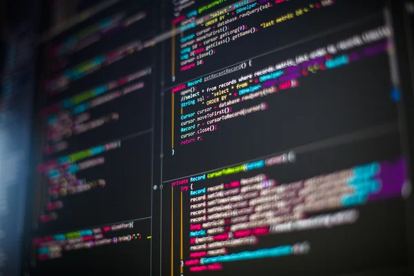 Codezeilen auf dem Computerbildschirm — Stockfoto © sashk0 #105373622