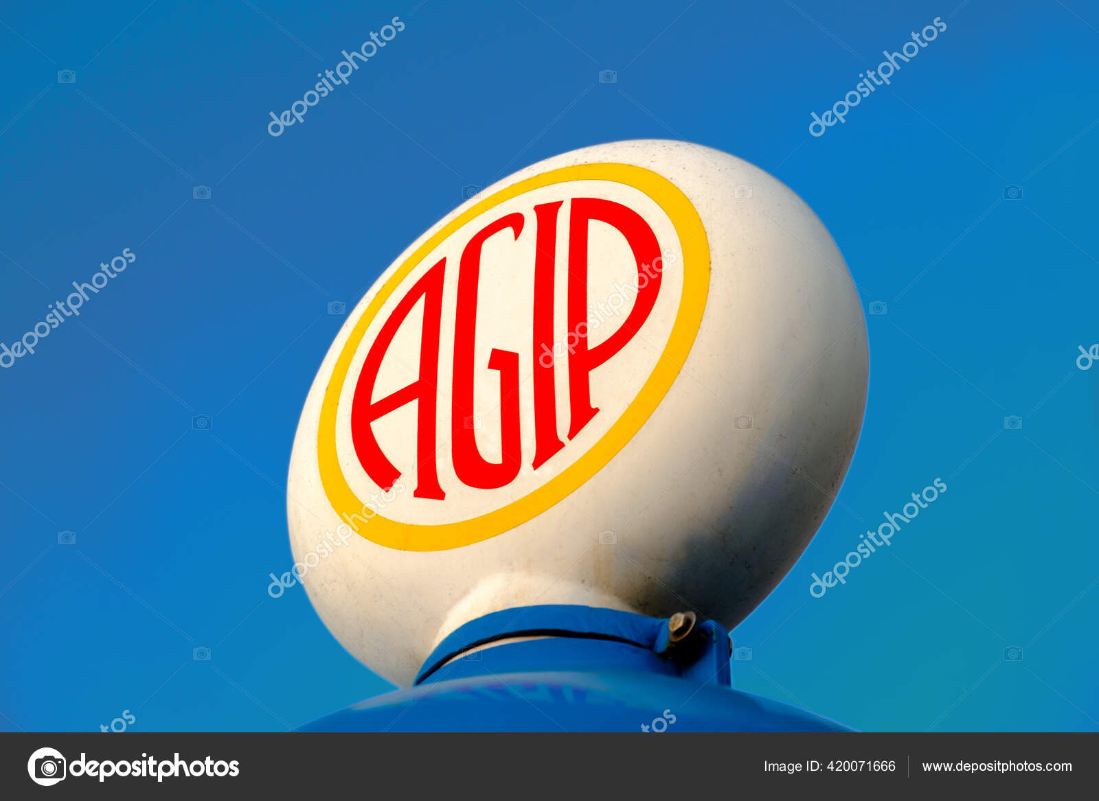 Old Gas Company Logo