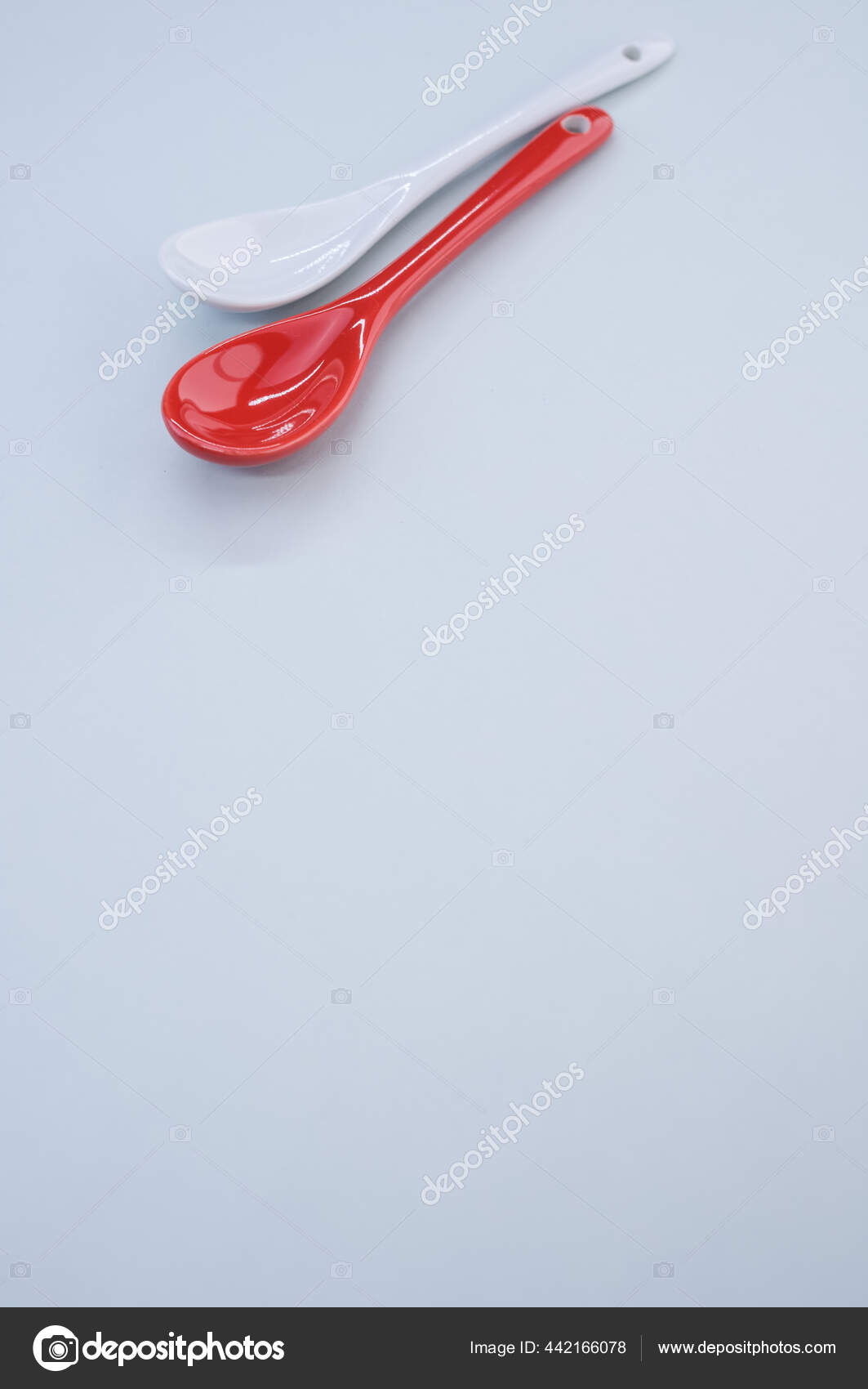 Overhead Vertical Shot Red White Spoon Shot Gray Background — Stock ...