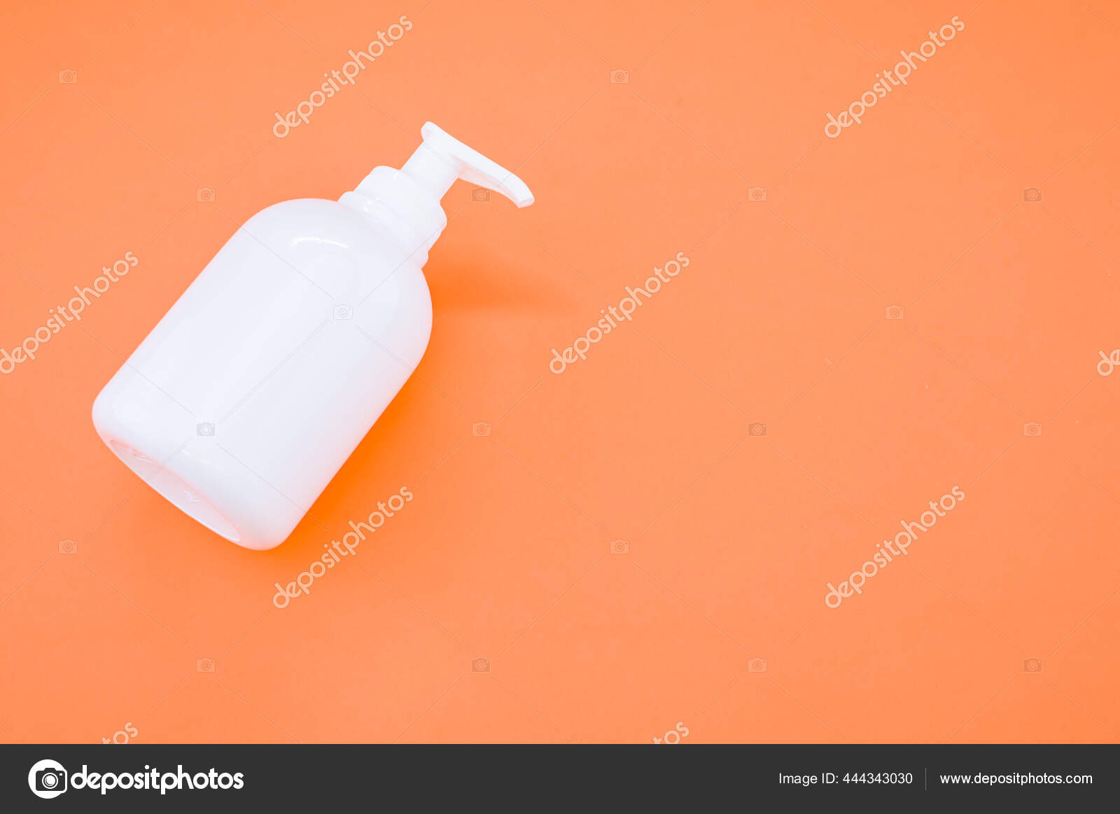 Isolated Shot White Spray Bottle Stock Photo by ©Wirestock 444343030