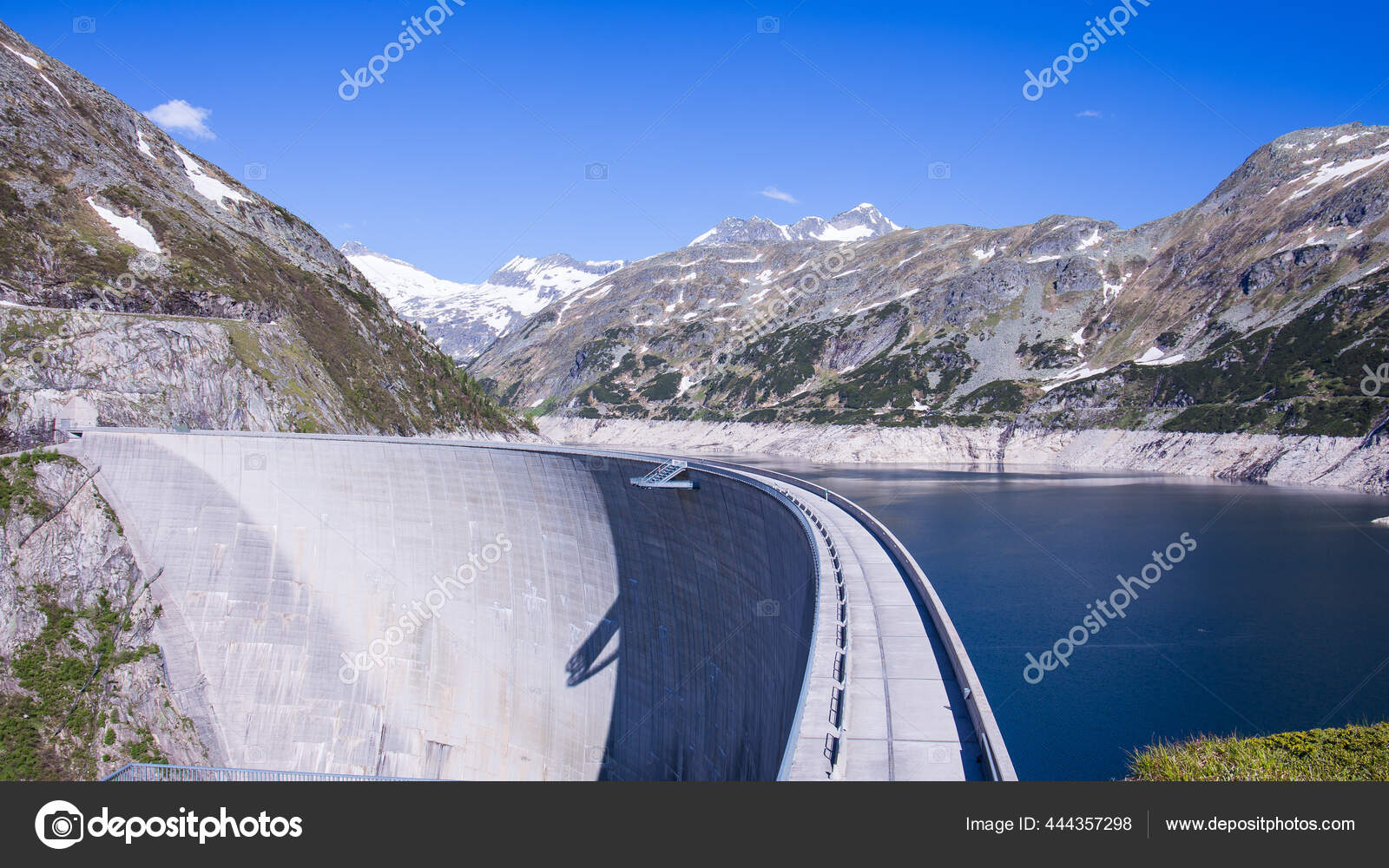 Electrical Power Plant Dam Impounding Reservoir Mountains Austria ...