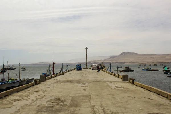 Marcona fotos de stock, imágenes de Marcona sin royalties | Depositphotos