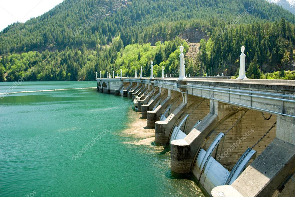 represas hidráulicas y vertederos utilizados para generar electricidad 2022