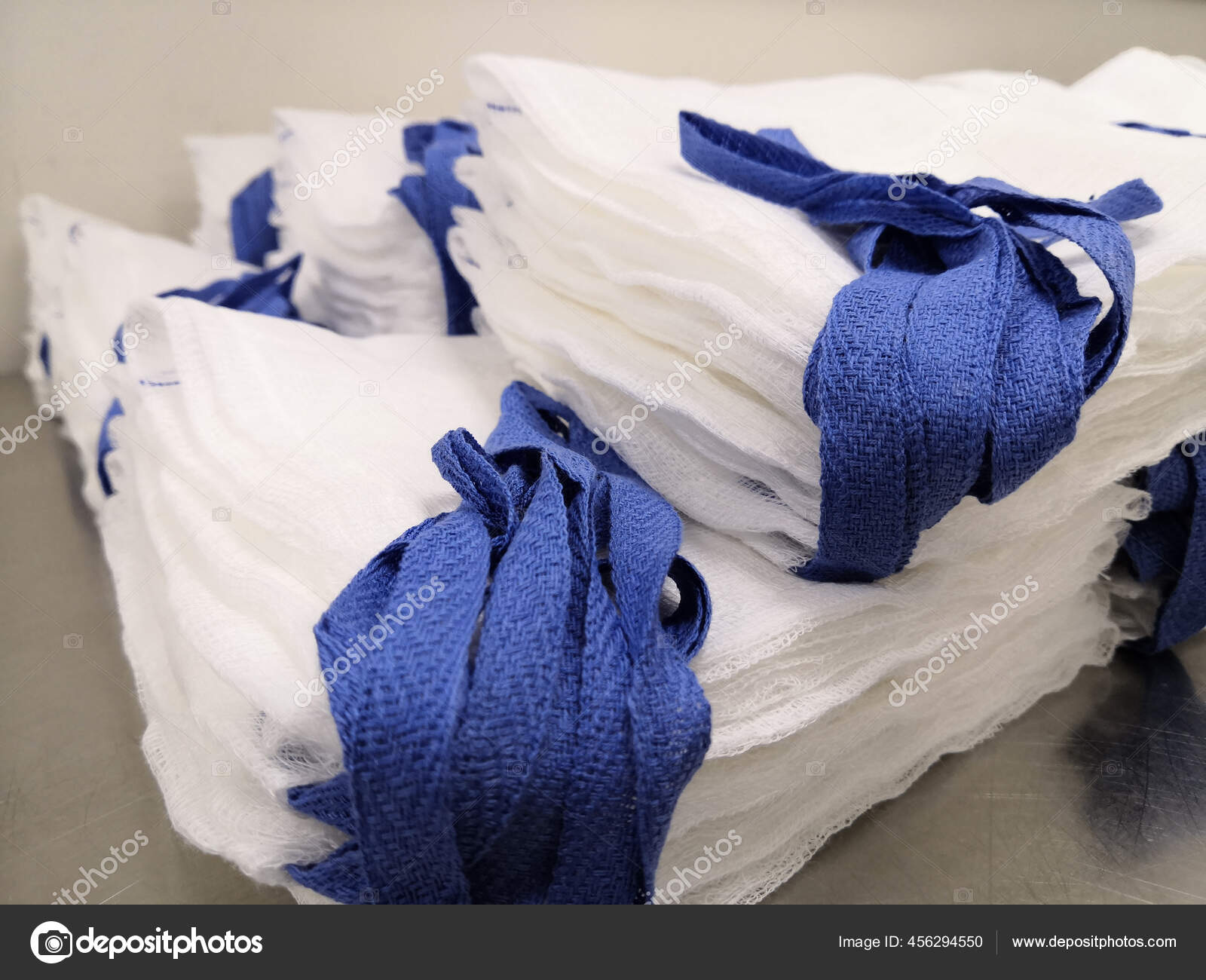 Surgical Raytec Sponge Raytec Gauze Table Stock Photo by ©Wirestock ...