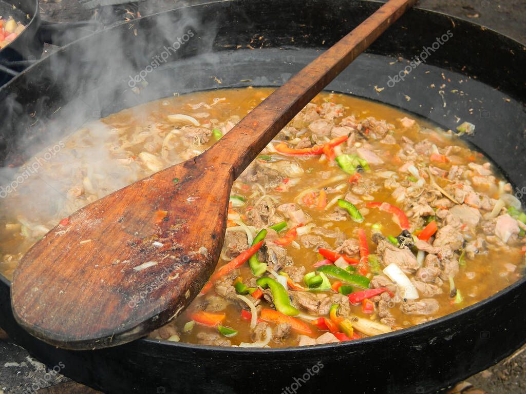 comida al disco de arado t pica de la gastronom a argentina 2024