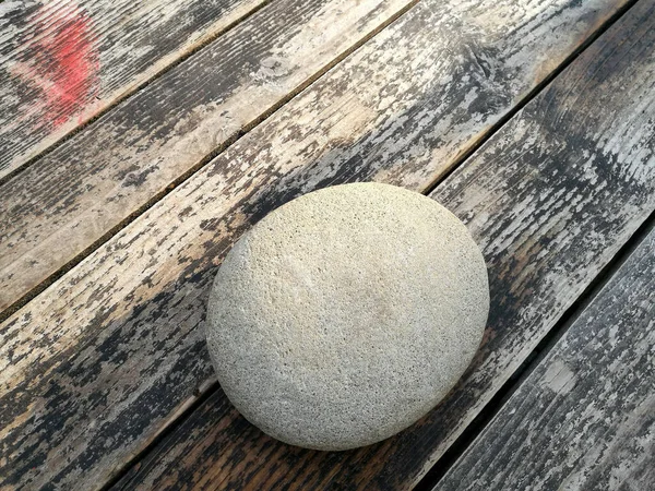 The biggest stone pebble: картинки, стокові The biggest stone pebble ...