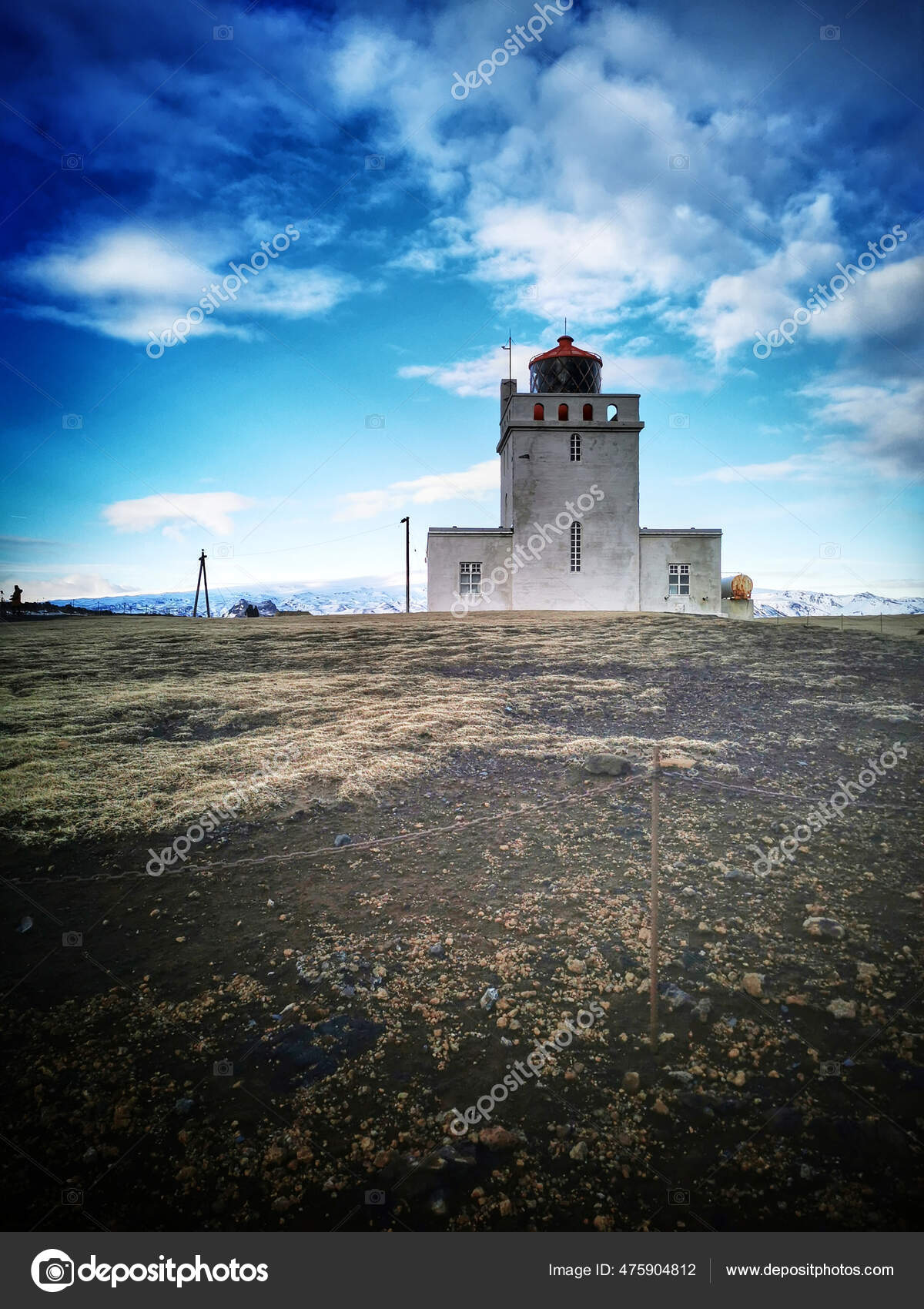 Vertical Shot Spectacular Lighthouse Top Dyrholaey Cliff — Stock Photo ...