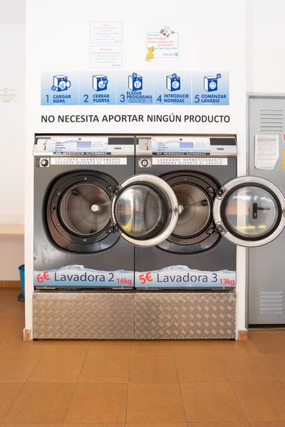 Lavanderia ilunion tenerife Stock Photos, Royalty Free Lavanderia ...