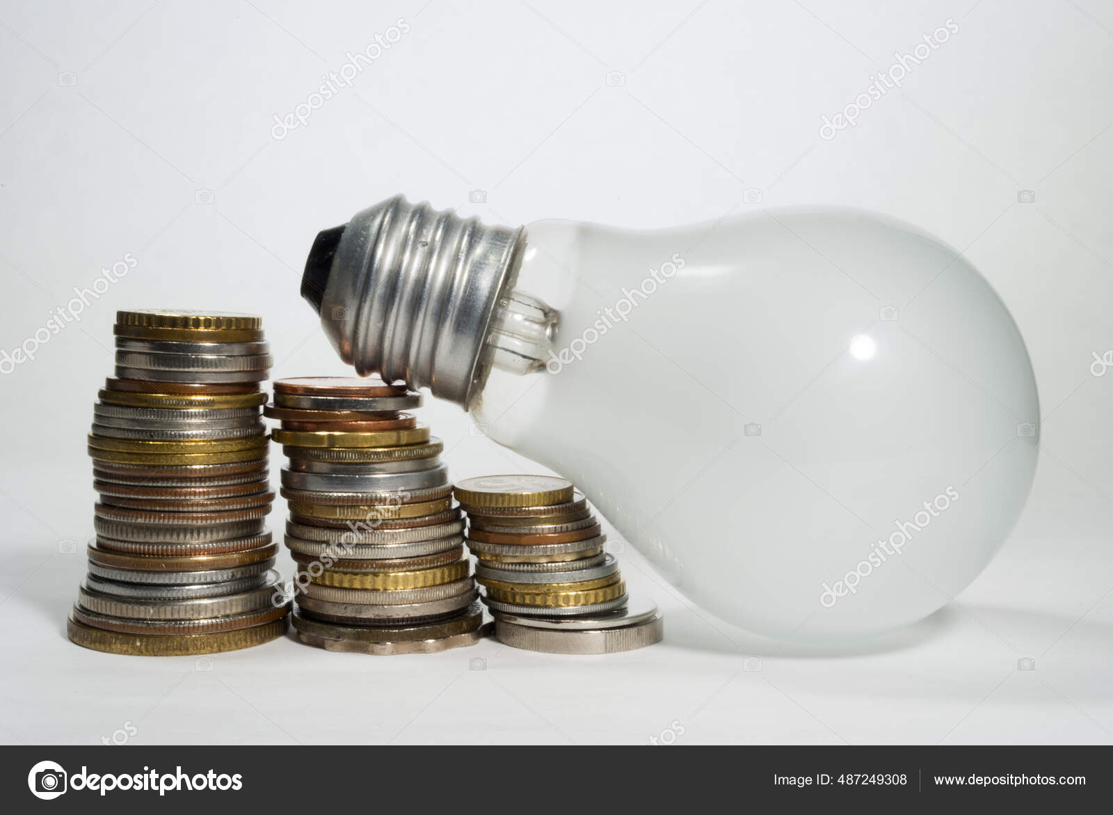 Old Lighting Bulb Home Group Coins Sign High Energy Consumption — Stock ...