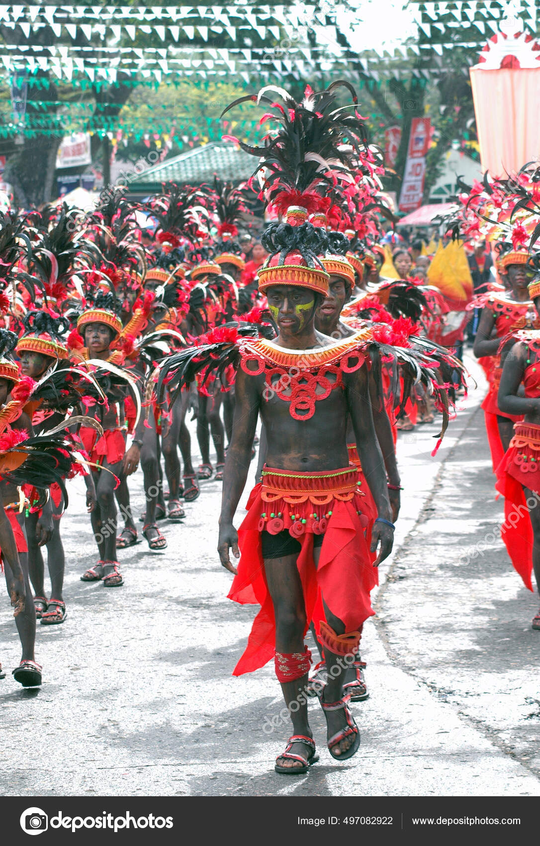 Bacolod Philippines Jan 2010 Traditional Dancers Colorful Festival ...